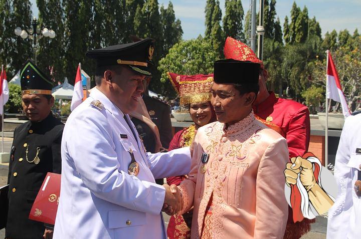 Peringatan HUT RI Ke 78 Pemkab Blora Penghargaan Satyalancana Pada ...